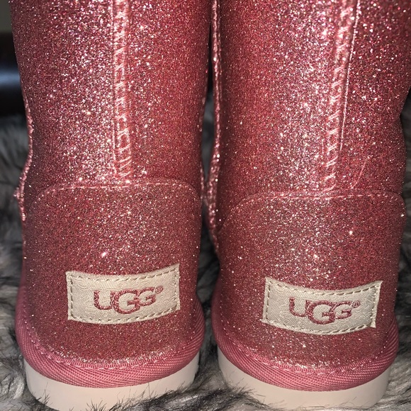 UGG | Shoes | Pink Glitter Uggs Size 6 Girls | Poshmark